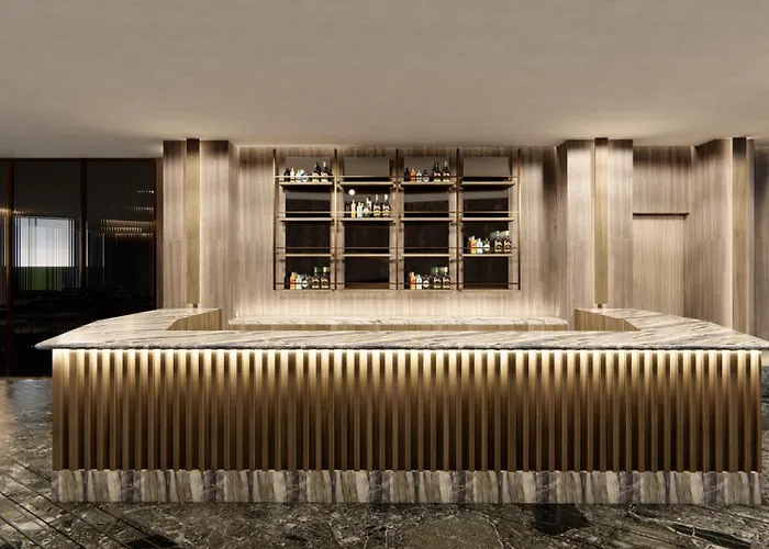 PENDELI RESORT, PLATRES